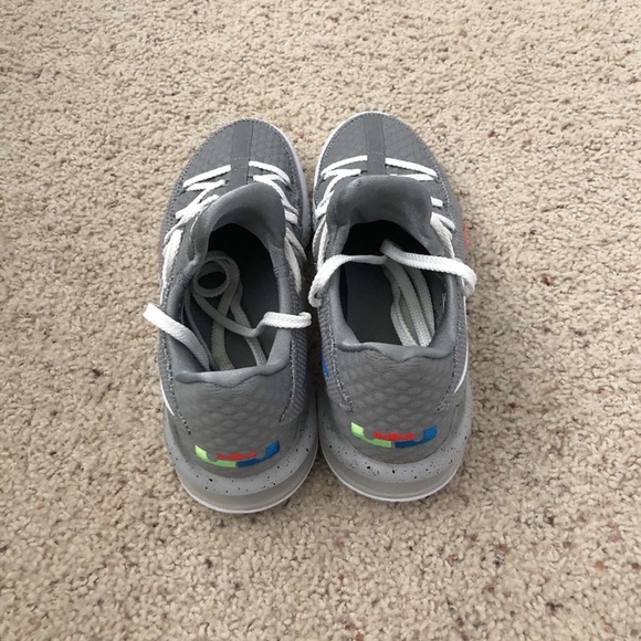 Nike | Shoes | Nike Lebron 7s Low Particle Grey | Poshmark